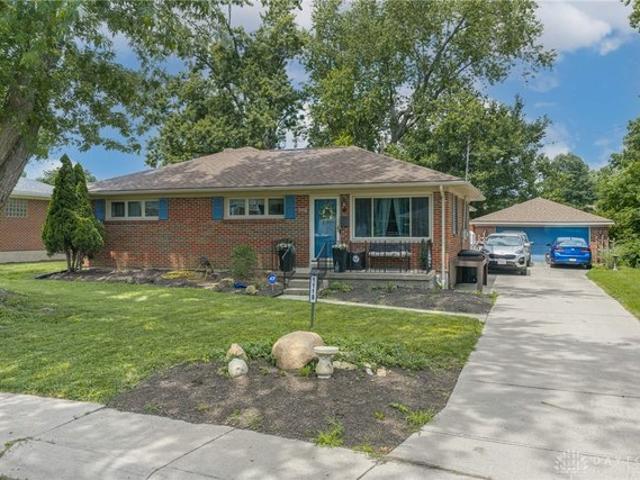 1118 Robin Rd, Springfield, OH 45503