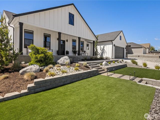 1118 Sunset Lane