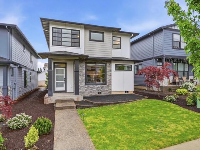 1118 SW Dottie Ct, Troutdale, OR 97060