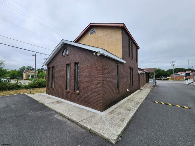 1118 Tilton Road