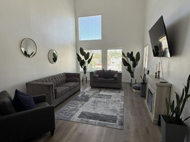 1118 Valencia St Apt 311, Los Angeles, CA 90015