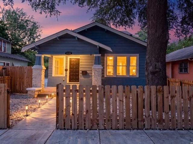 1118 W Summit Ave, San Antonio, TX 78201