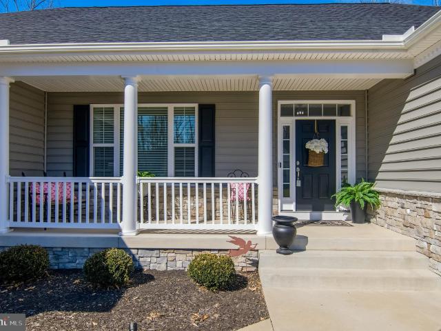 11193 Wisteria Ln, King George, VA 22485 | MLS #VAKG2007 | Compass