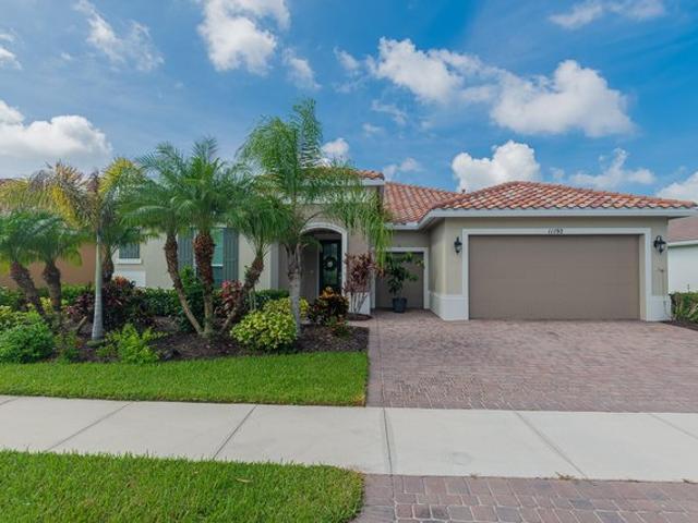 11192 SW Maple Tree Ln, Port Saint Lucie, FL 34987