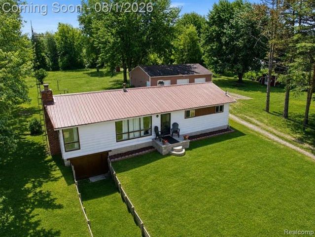 11194 E Dodge Rd, Forest Township, MI 48463