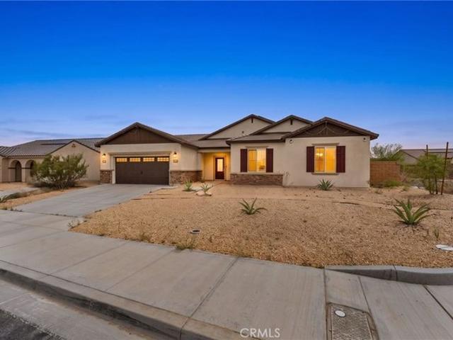 11195 Lancer Ln, Victorville, CA 92392