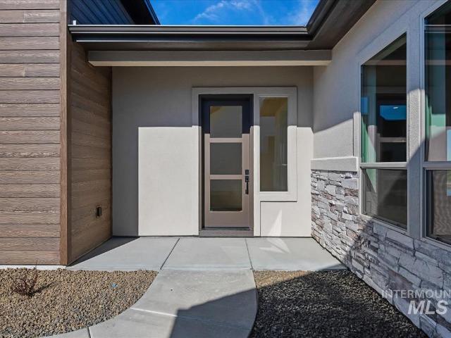 11198 W Tara Iti Ln