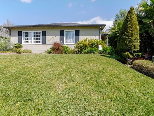 1119 Atlee Dr, La Canada Flintridge, CA 91011 | MLS #SR26079 | Compass