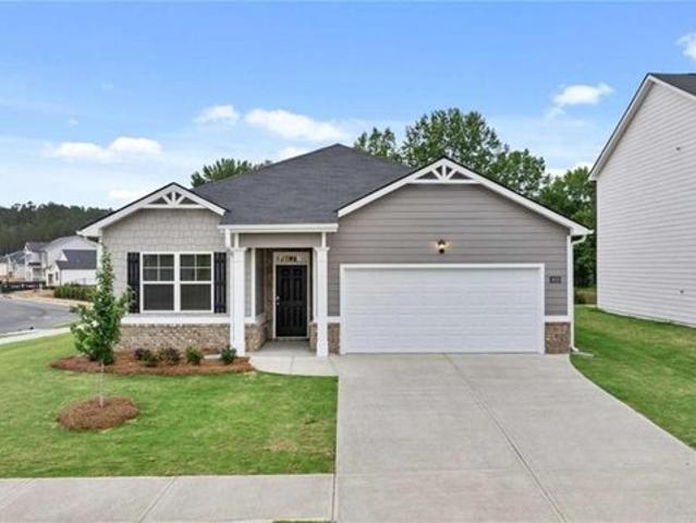 1119 Adirondac Way, Bonaire, GA 31005