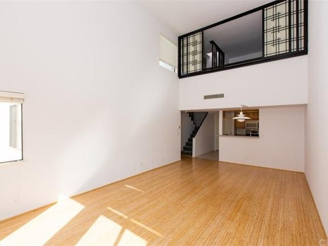 1119 Albany St Apt 325, Los Angeles, CA 90015