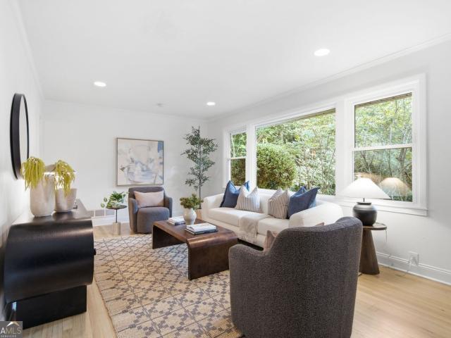 1119 Arbordale Drive