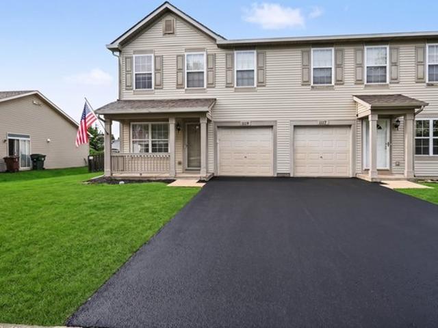 1119 Burns Ln, Minooka, IL 60447