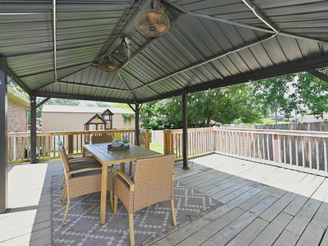 1119 Belvedere Dr