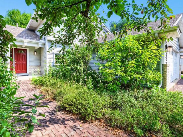 1119 Bonnieview Drive