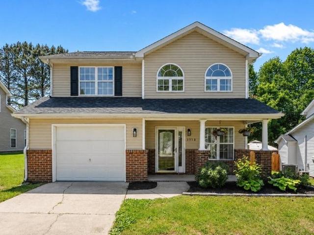 1119 Briarwood Dr, Mebane, NC 27302