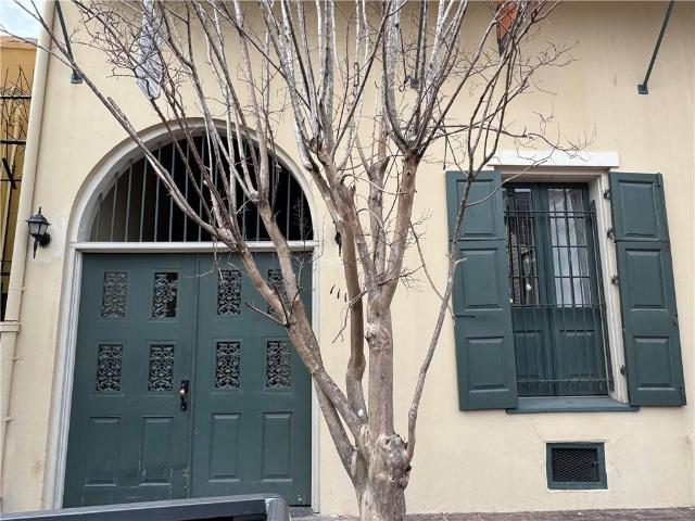 1119 Dauphine Street # 11