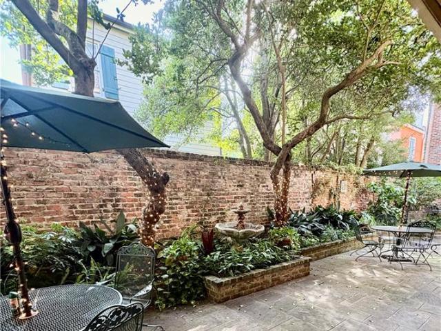 1119 Dauphine Street # 11