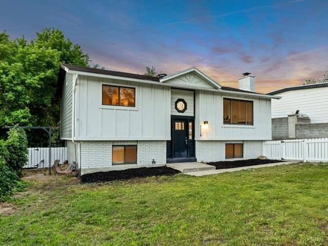 1119 E 10600 S, Sandy, UT 84094