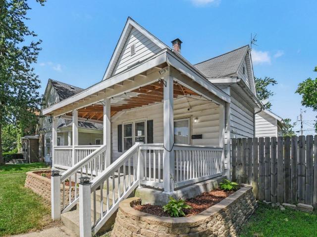 1119 E Bowman Street
