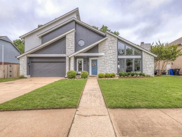 1119 E Dover St, Broken Arrow, OK 74012