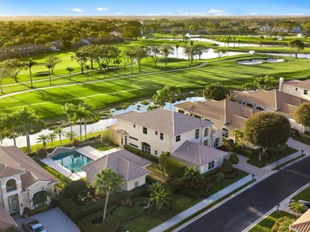 1119 Grand Cay Dr, Palm Beach Gardens, FL 33418