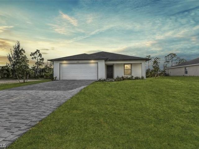 1119 Harvest Ave, Lehigh Acres, FL 33974
