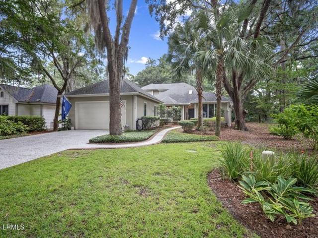 1119 Palmetto Pt, Saint Helena Island, SC 29920