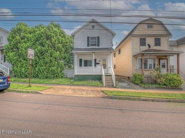 1119 S Hanover St, Nanticoke, PA 18634