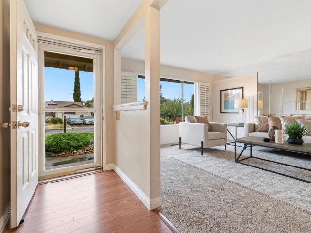 1119 San Jose Dr