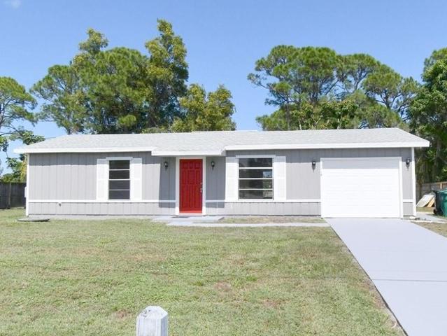 1119 SE Odonnell Ln, Port Saint Lucie, FL 34983