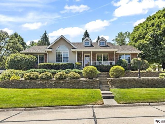 1119 Wood Ct, Fremont, NE 68025