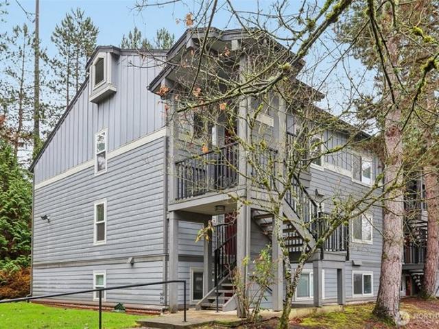 11103 NE 124th Ln Unit B205, Kirkland, WA 98034
