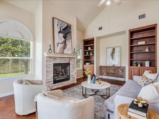 11101 Sandstone Trl