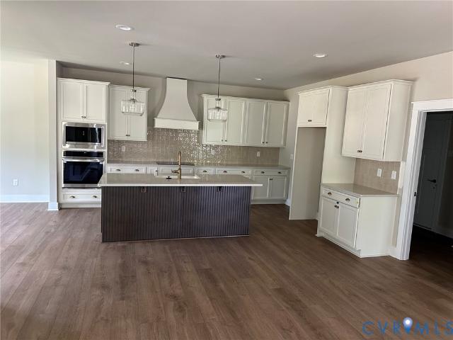 11101 Somerset Hill Drive