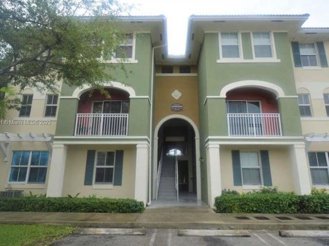 11102 83rd St NW #210, Doral, FL 33178