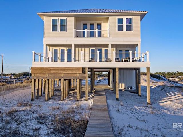 11102 Mobile St W, Gulf Shores, AL 36542