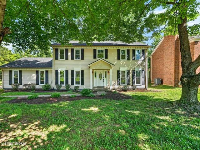 11107 Harrods Creek Ct, Louisville, KY 40223