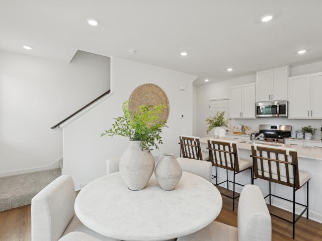 11107 rd Street W