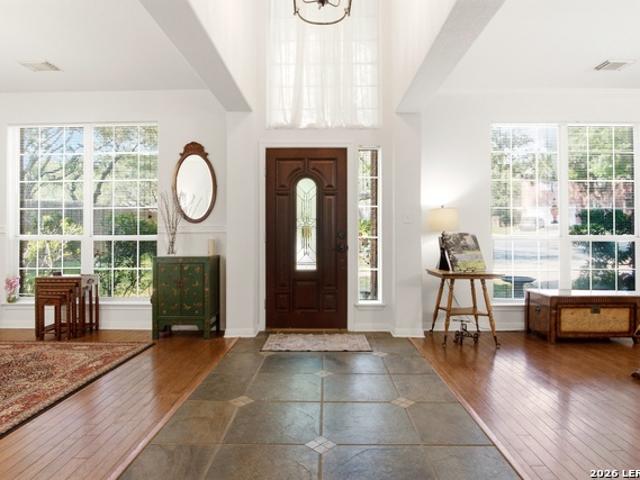 11107 Sadler Grv