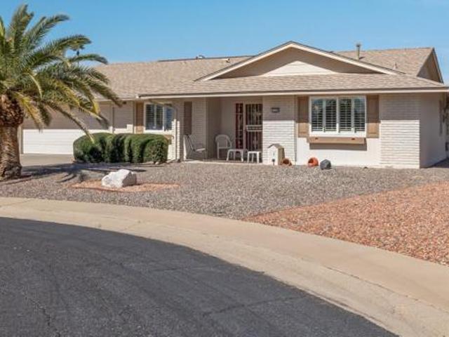 11104 W Spartan Ct, Sun City, AZ 85351