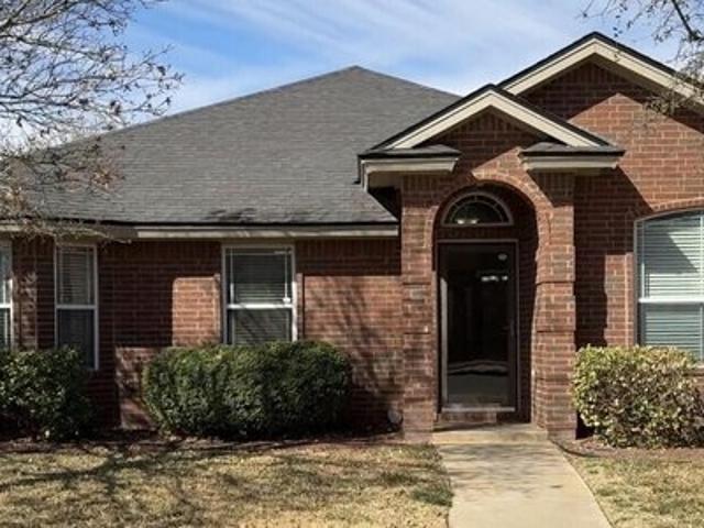 11104 Canton Ave, Lubbock, TX 79423