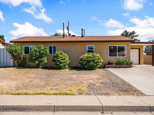 11104 Hume Ave NE, Albuquerque, NM 87112