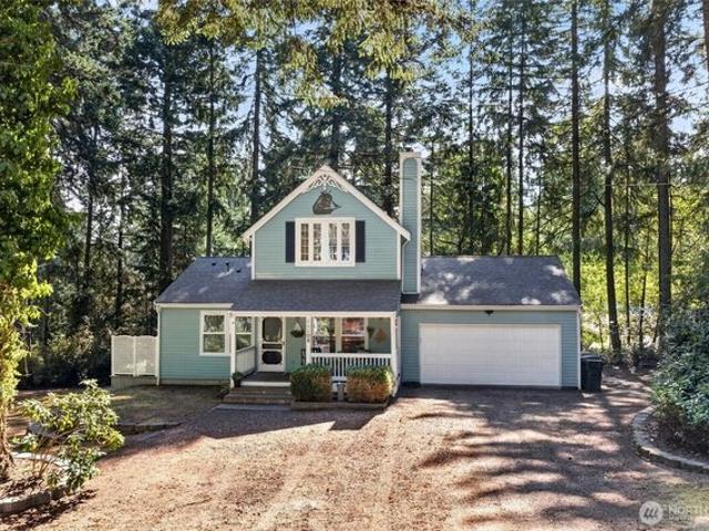 11108 th Street Ct, Anderson Island, WA 98303