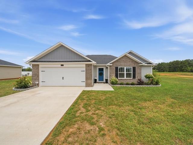 1110 Makayla Ln, Wedgefield, SC 29168