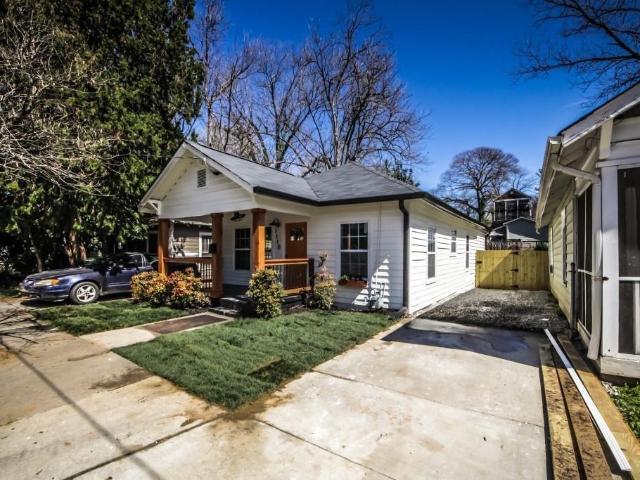 1110 McDaniel Street SW