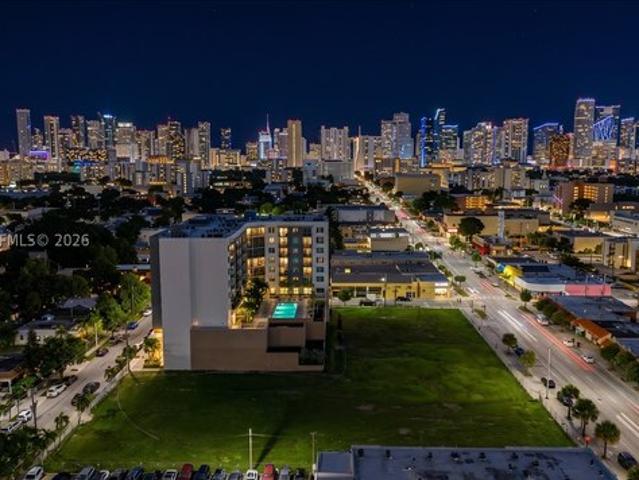 1110 NW 1st St Apt 607, Miami, FL 33128