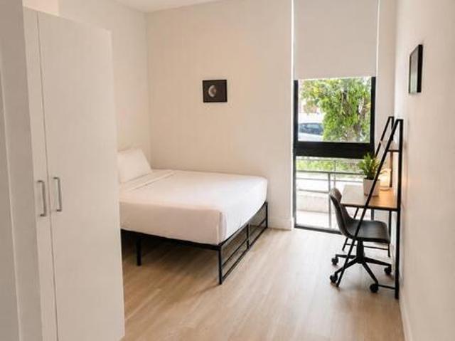 1110 NW 7th St Unit 11B
