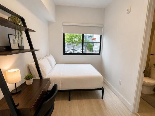 1110 NW 7th St Unit 13B