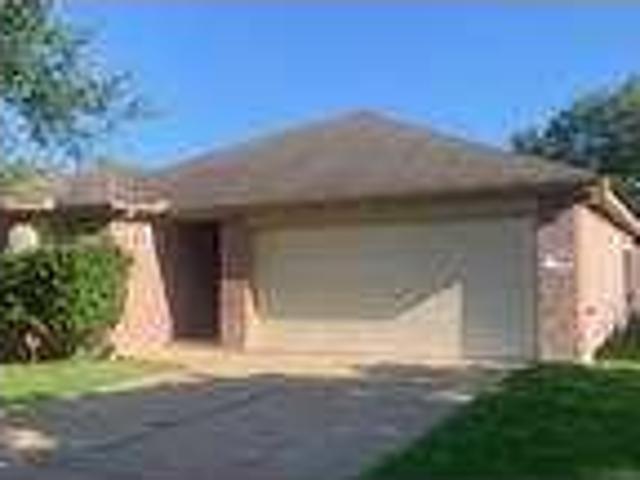 1110 N Magnolia Dale Drive Fresno Texas 77545