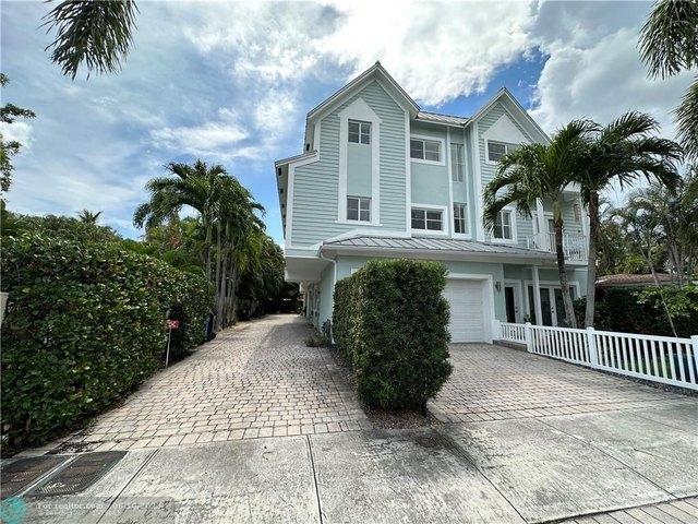 1110 NE 17th Way, Fort Lauderdale, FL 33304